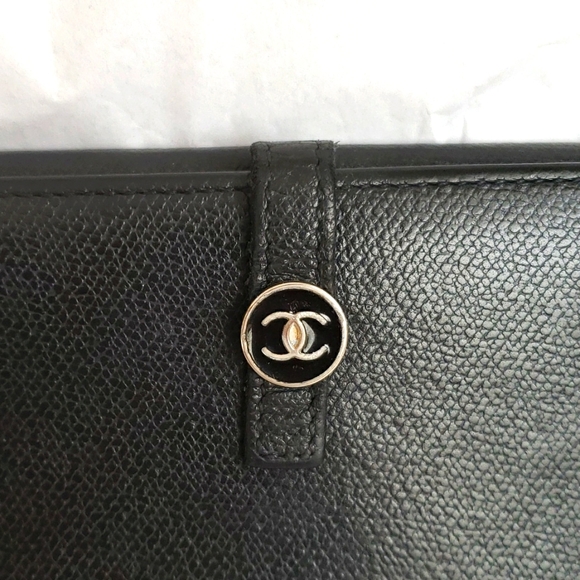 CHANEL | Bags | Authentic Vintage Chanel Coco Button Black Caviar ...